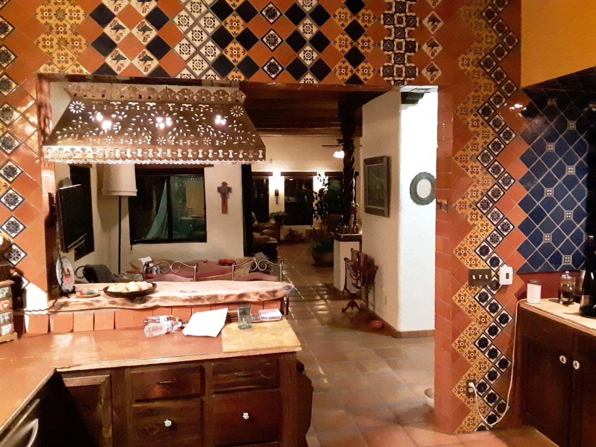 In The Kitchen: Saltillo Floor with Talavera & Solidos – Place Of Clay